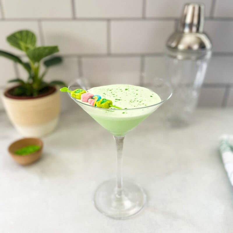 Lucky Charms Green Martini | EmilyFabulous