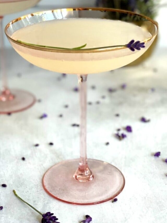Lemon Curd Cocktail Recipe | EmilyFabulous