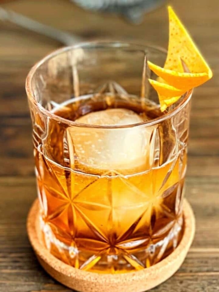 Black Walnut Bitters Cocktail Recipe | EmilyFabulous