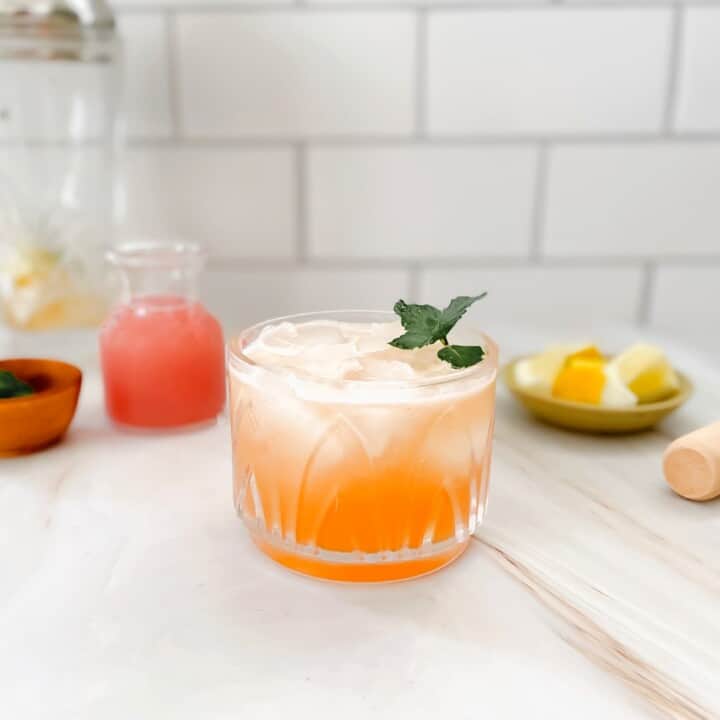 Guava Cocktail | EmilyFabulous